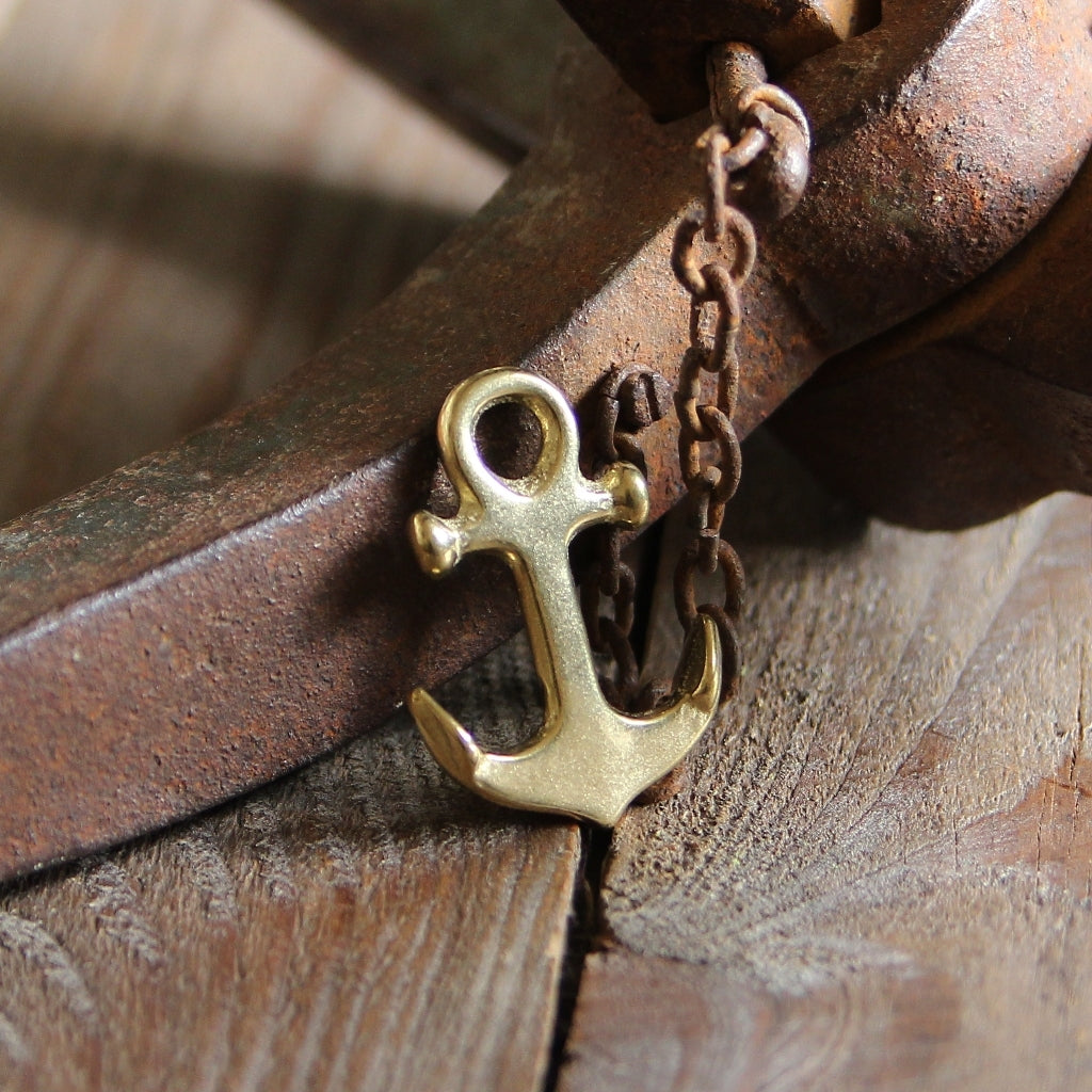 Brass Anchor Medium | Smoky Sumis Store | Peter Fields
